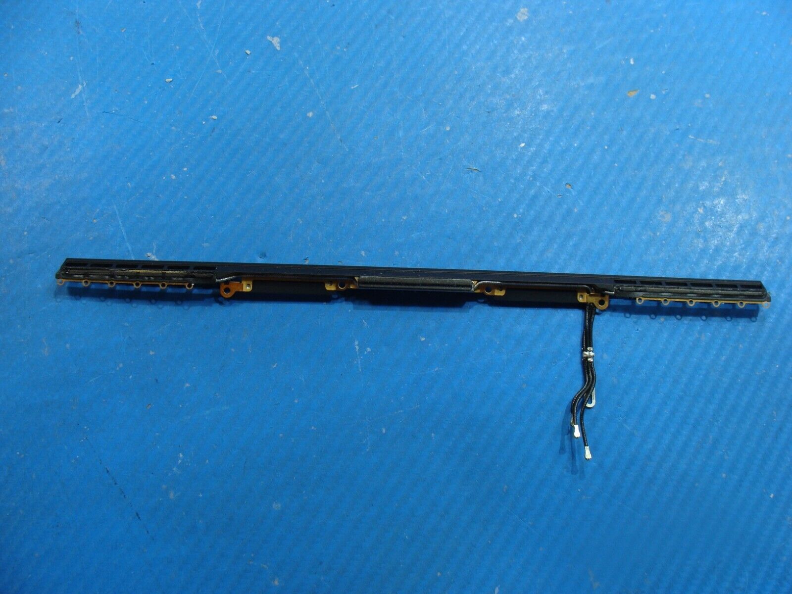 MacBook Pro A2251 13" Mid 2020 BTO Genuine Vent & Antenna Module 923-01389